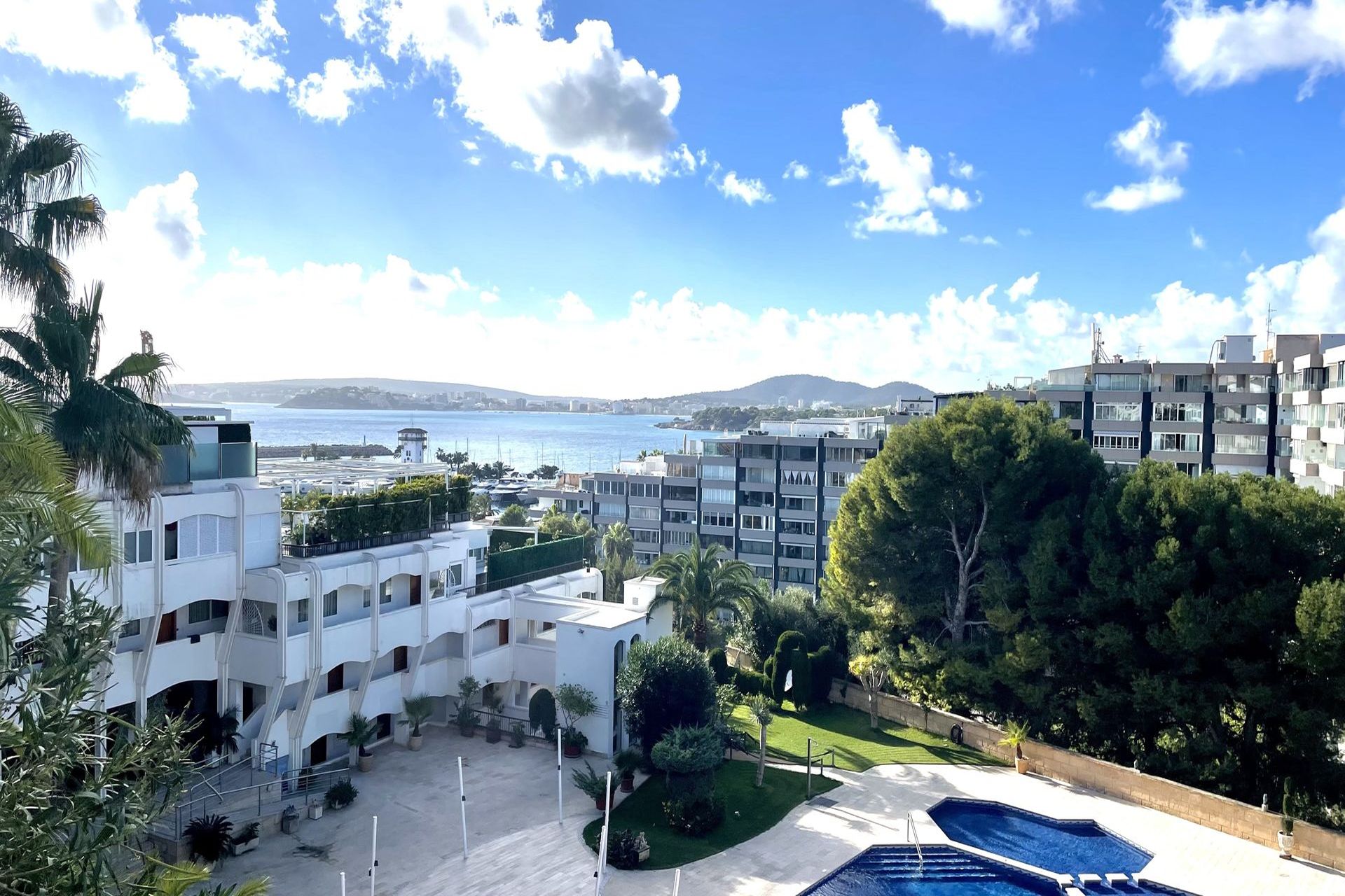 Stylish apartment in luxury complex with pool at the harbour of Puerto ...