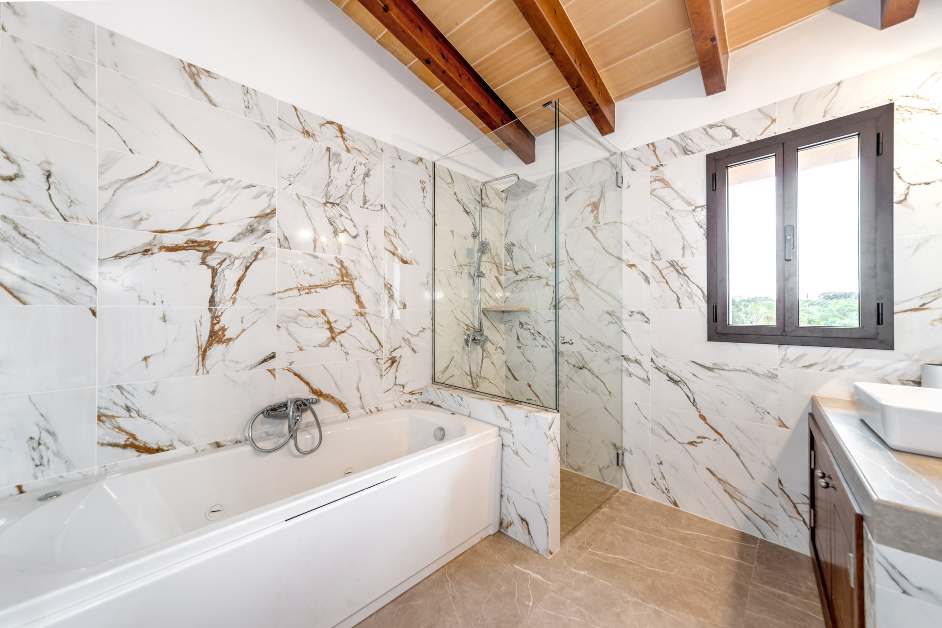 Idyllic finca in the heart of Mallorca with sauna and pool with jacuzzi ...