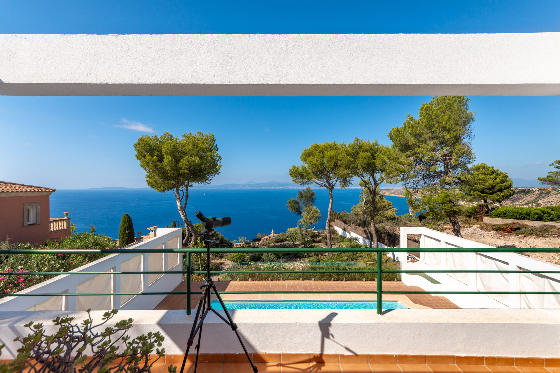 Moderne Villa in 1. Meereslinie in Bahia Azul - kaufen