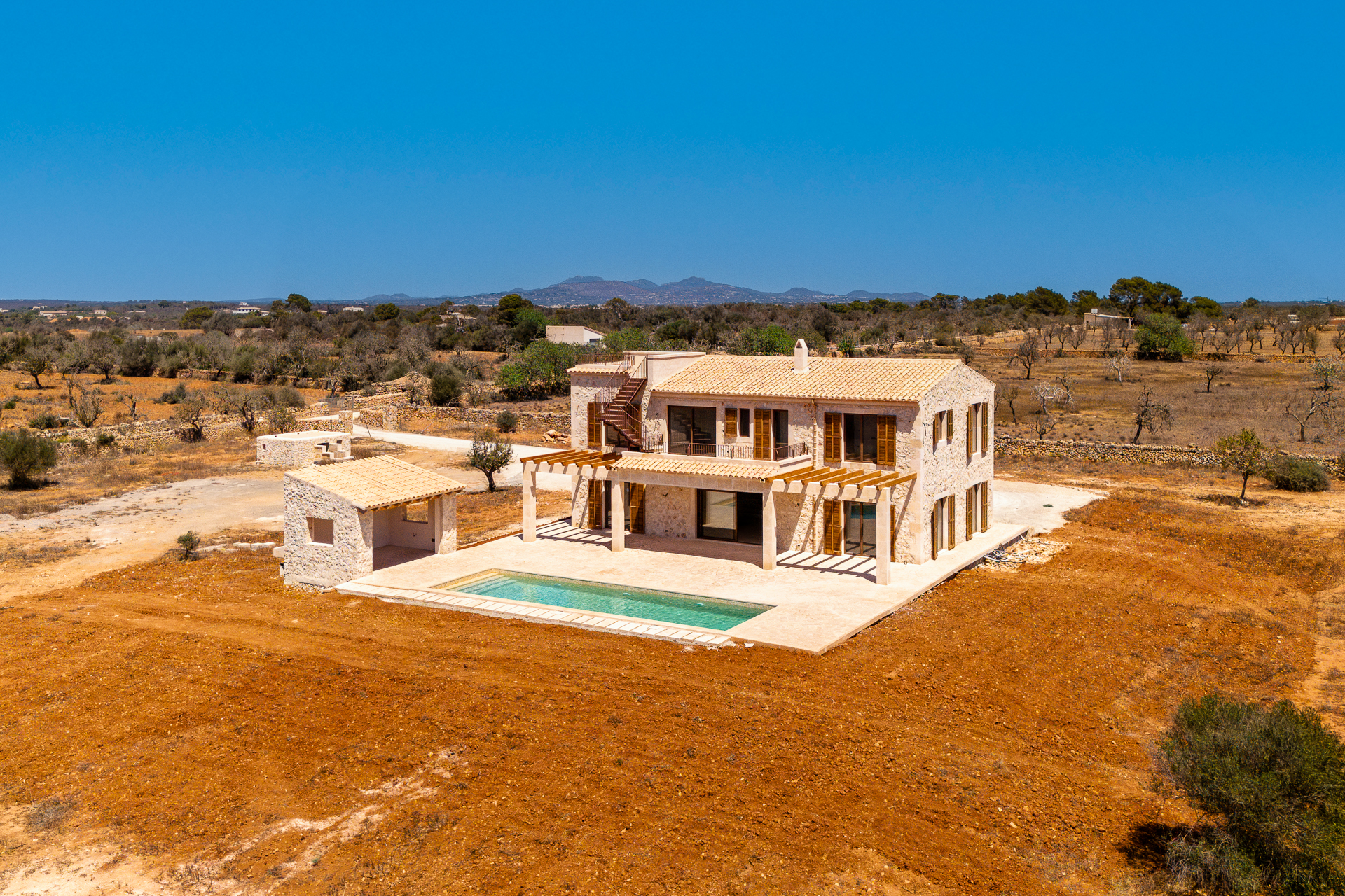 Modern newly-built finca with beautiful sweeping views of the sea near ...